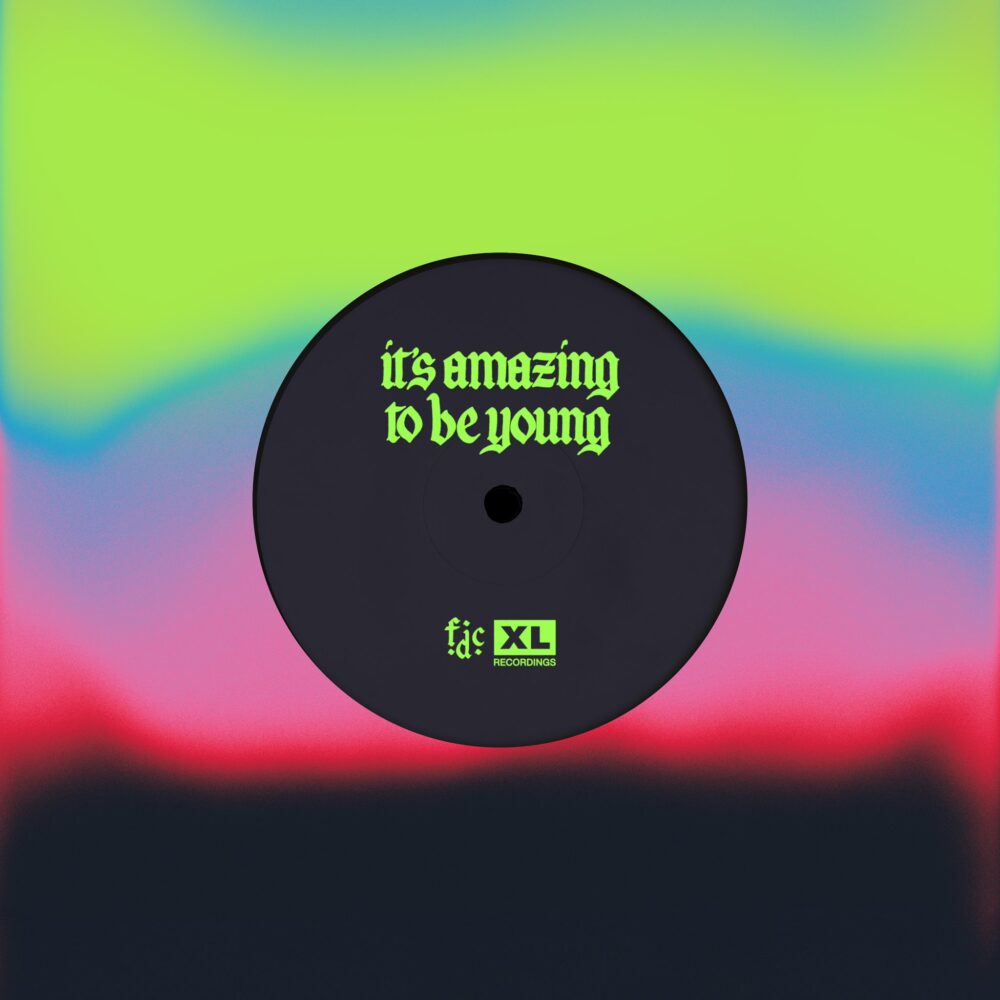 It's Amazing to Be Young - Le Canal Auditif