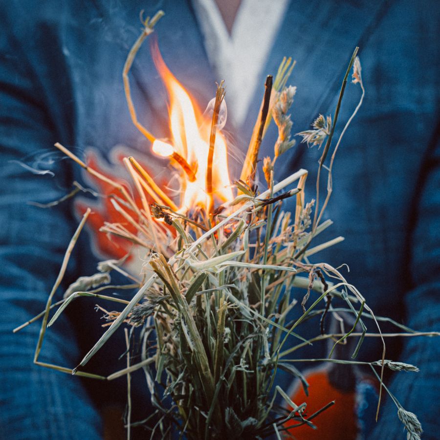 Feu de paille - Le Canal Auditif